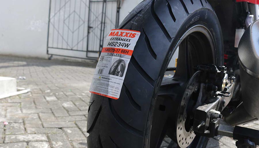 Harga Ban Maxxis Ring 17, Ban Tubeless untuk motor Sport Harga Ban Maxxis Ring 17, Ban Tubeless untuk motor Sport